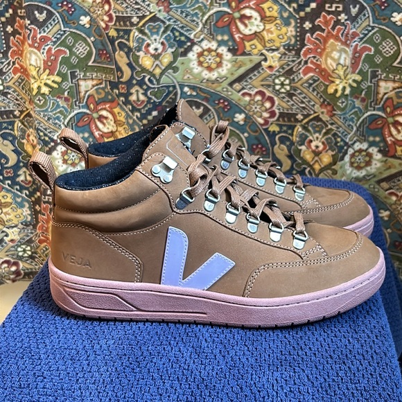 Veja | Shoes | Veja Roraima Shoe Boot Womens 9 | Poshmark